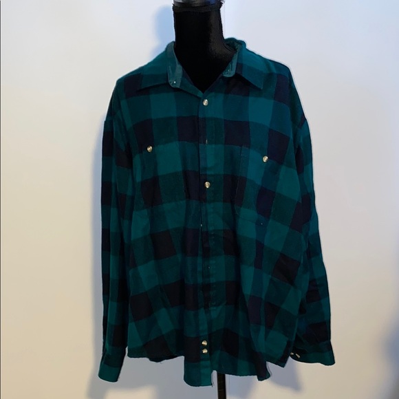 Windridge | Shirts | Buffalo Plaid Buttonup Shirt In Green And Black ...
